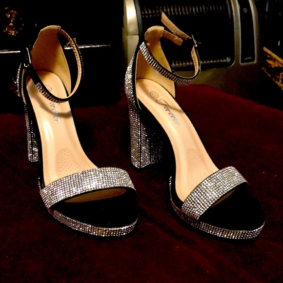Forever Unique | Shoes | Fabulous Glorious Forever Shoes Size 5 2 ...